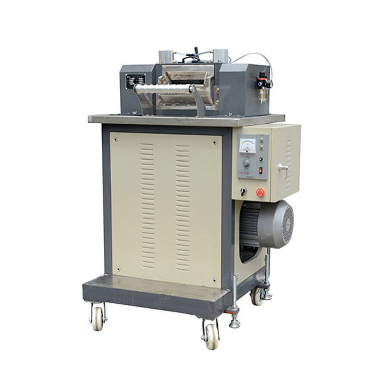 Horizontal Plastic Waste Cutter Custom Voltage Color With 350kg Unit Weight