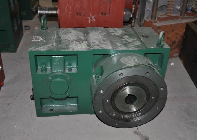 Capacity 250kg/H Industrial Reduction Gearbox , 55kw Speed Reducer Gearbox